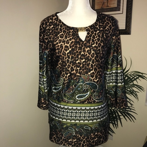 Melissa Paige | Tops | Melissa Paige Stretch Animal Leopard Print Top S ...